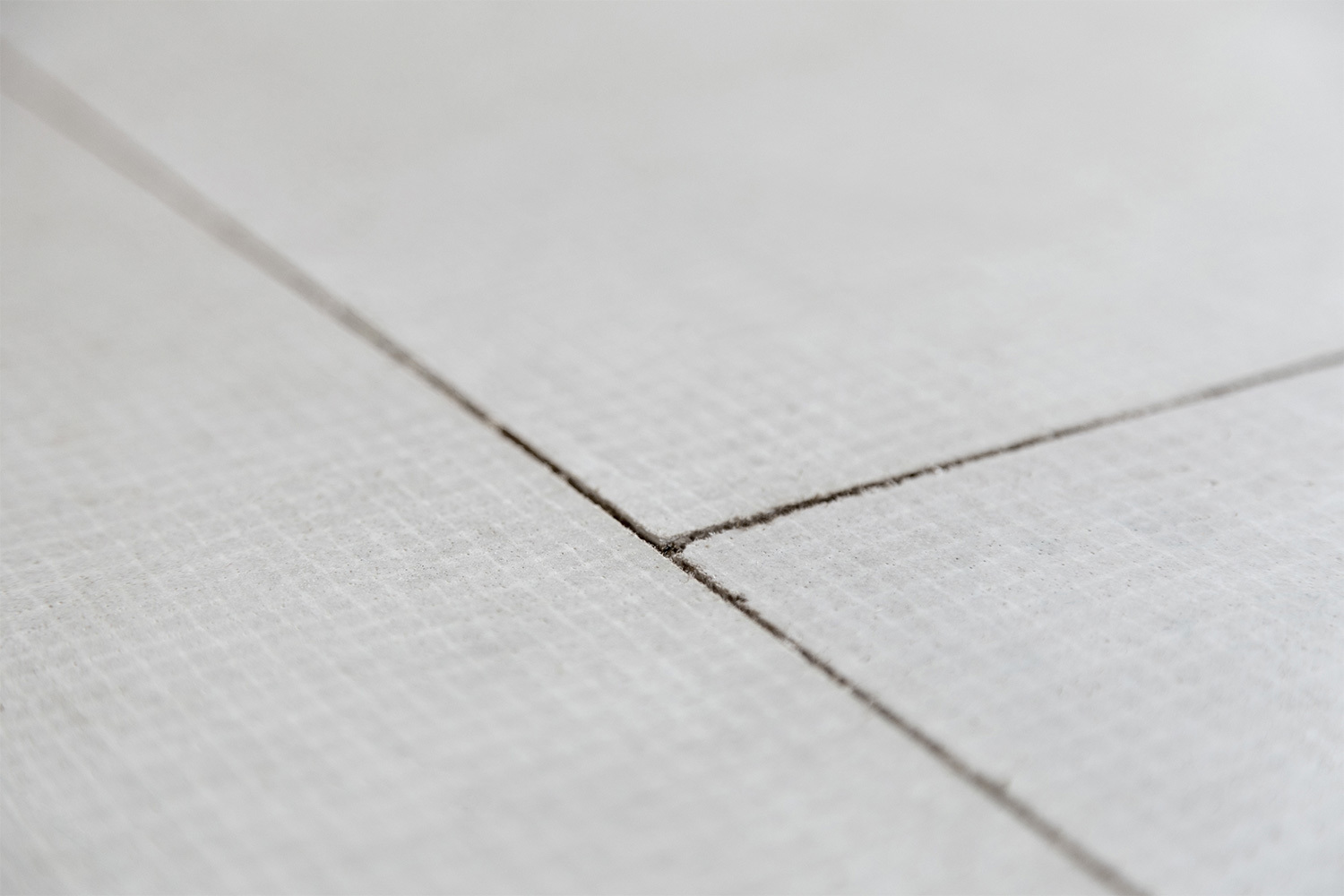 ZIP System Liquid Flash | Flashing and Seam Sealing | Huber Engineered ...